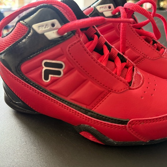 Fila | Shoes | Fila Red And Black Midtop Sneakers With Leather Finish ...